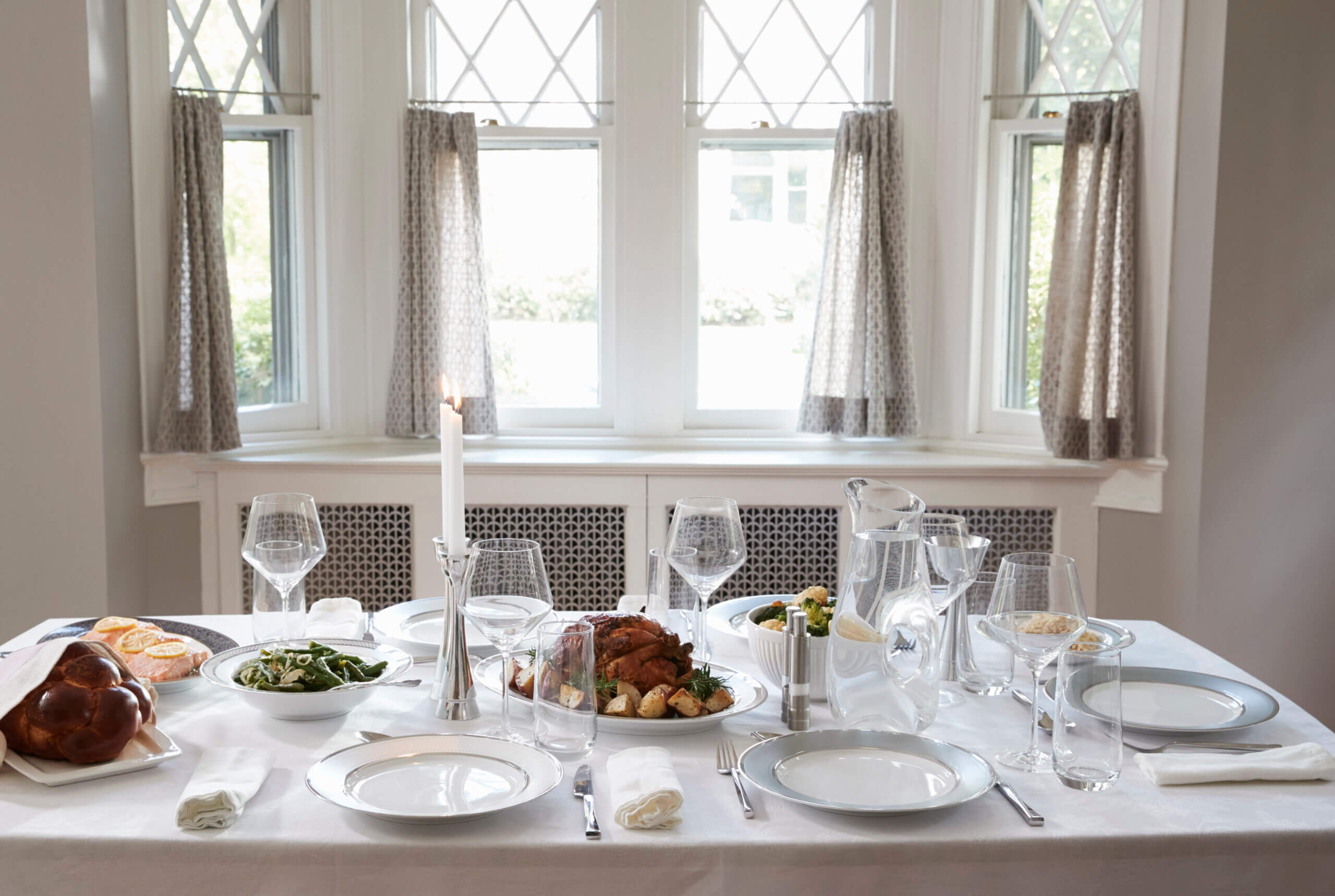 OneTable, known for Shabbat dinners for young adults, lays off staff ...