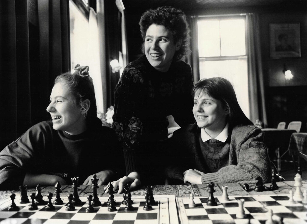 'Queen of Chess' sacrifices Judit Polgar's Jewishness – The Forward