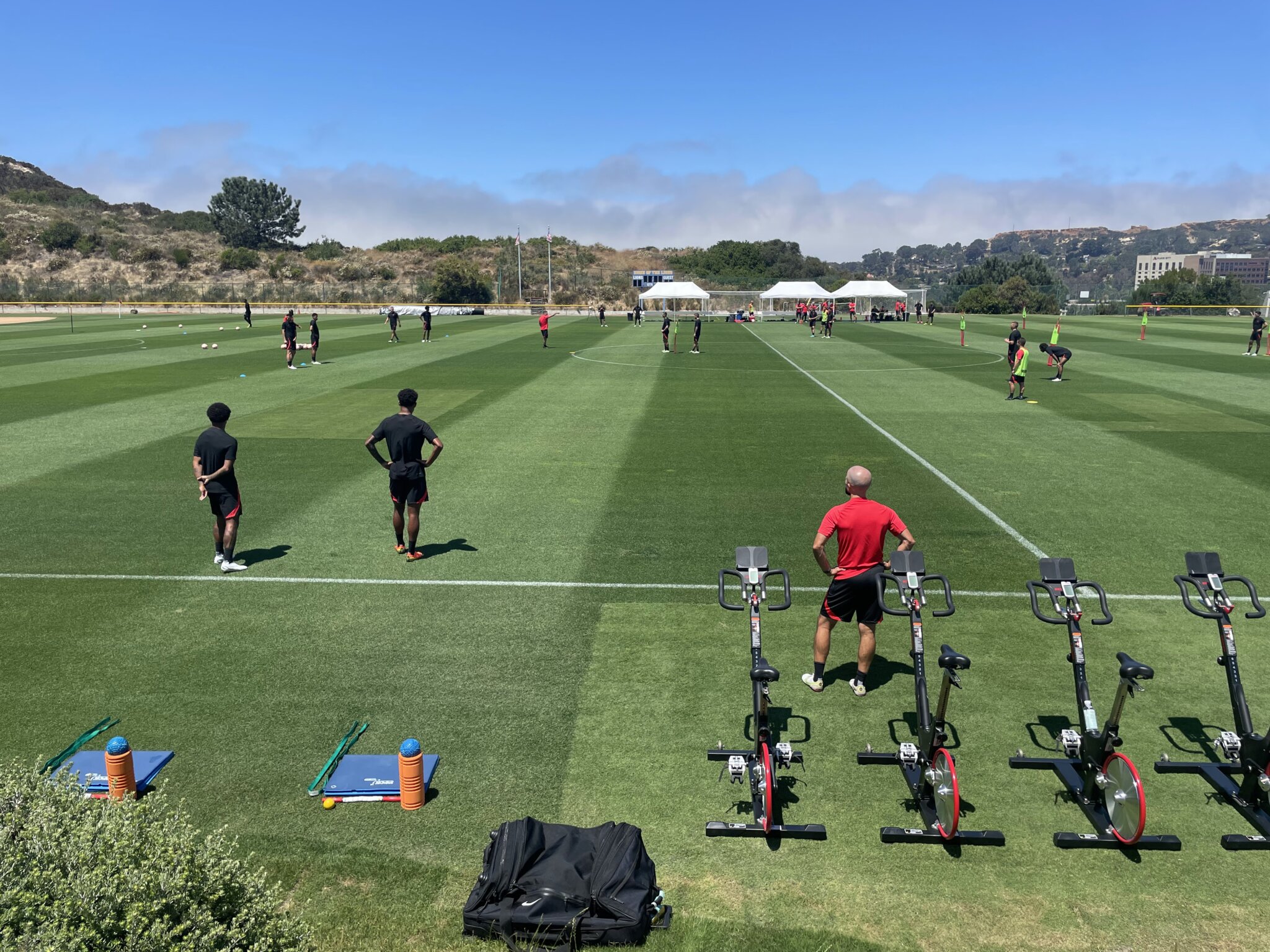 Swiss World Cup team practices at Jewish day school's soccer field ...